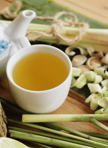 How to make Fresh Lemongrass Tea (no sugar recipe) - Agile Test Kitchen