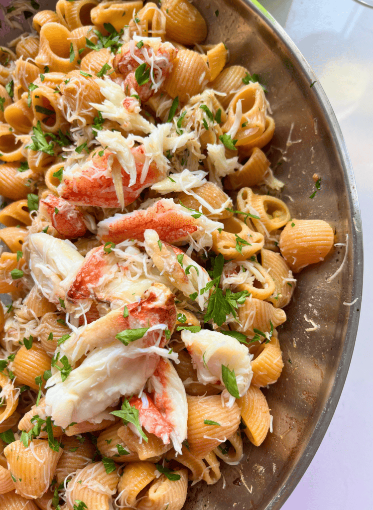 Quick & Easy Crabmeat Pasta with White Wine Garlic Sauce - Agile Test ...